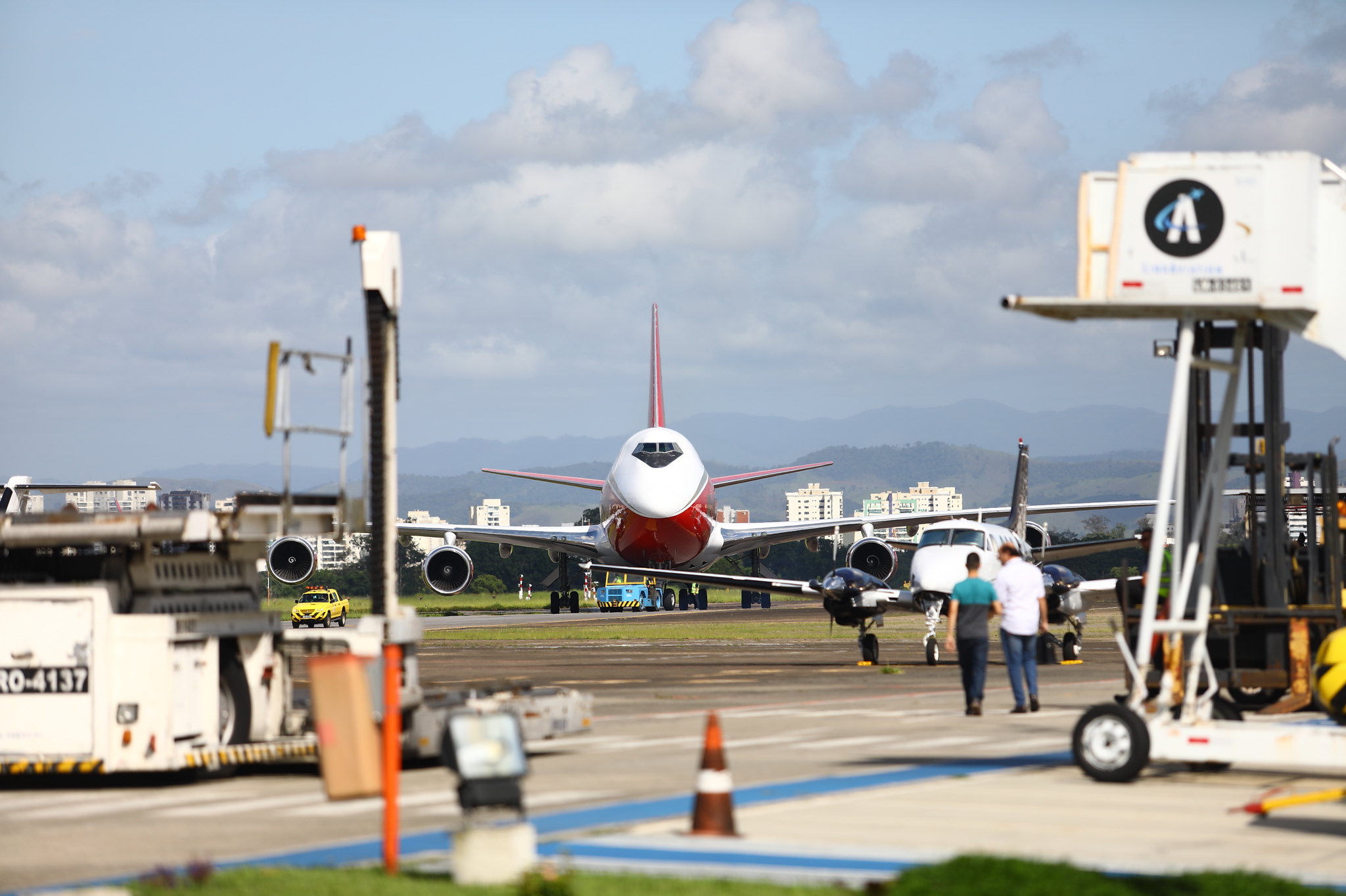Gerido pela ‘SJK Airport’, aeroporto de São José ganha novos sistemas de gestão operacional ...