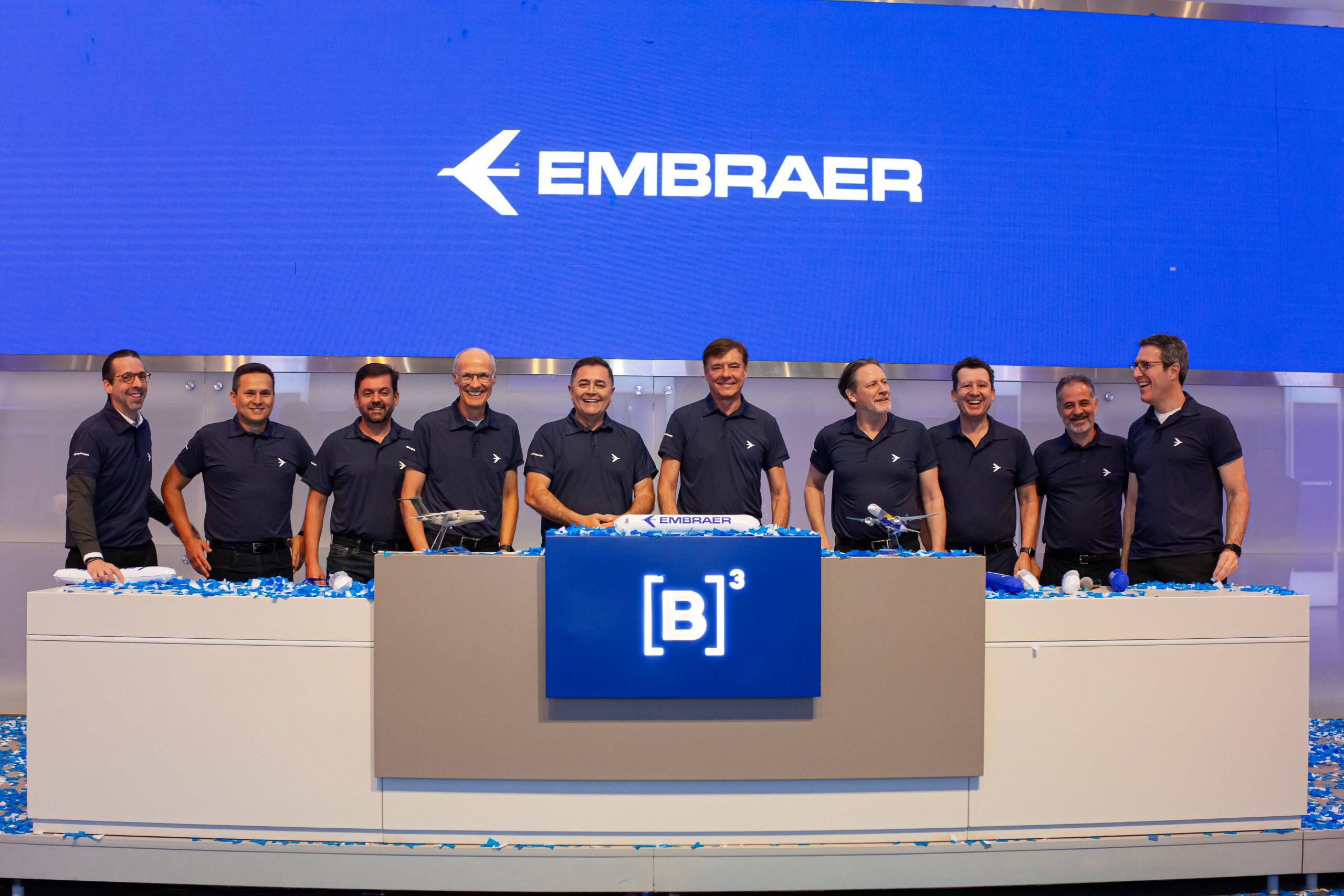 Embraer celebra 35 anos de capital aberto com projeções otimistas